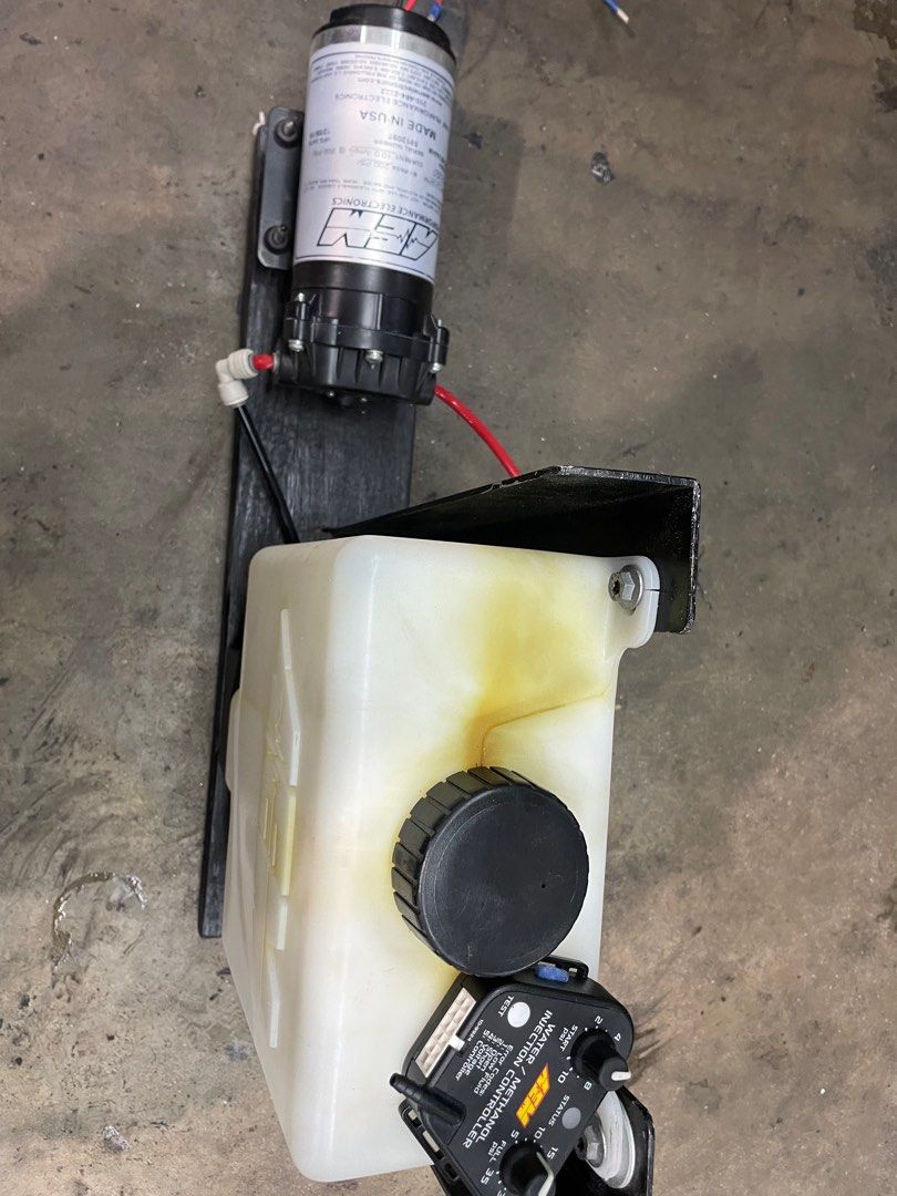 aem methanol kit, Car Accessories, Accessories on Carousell