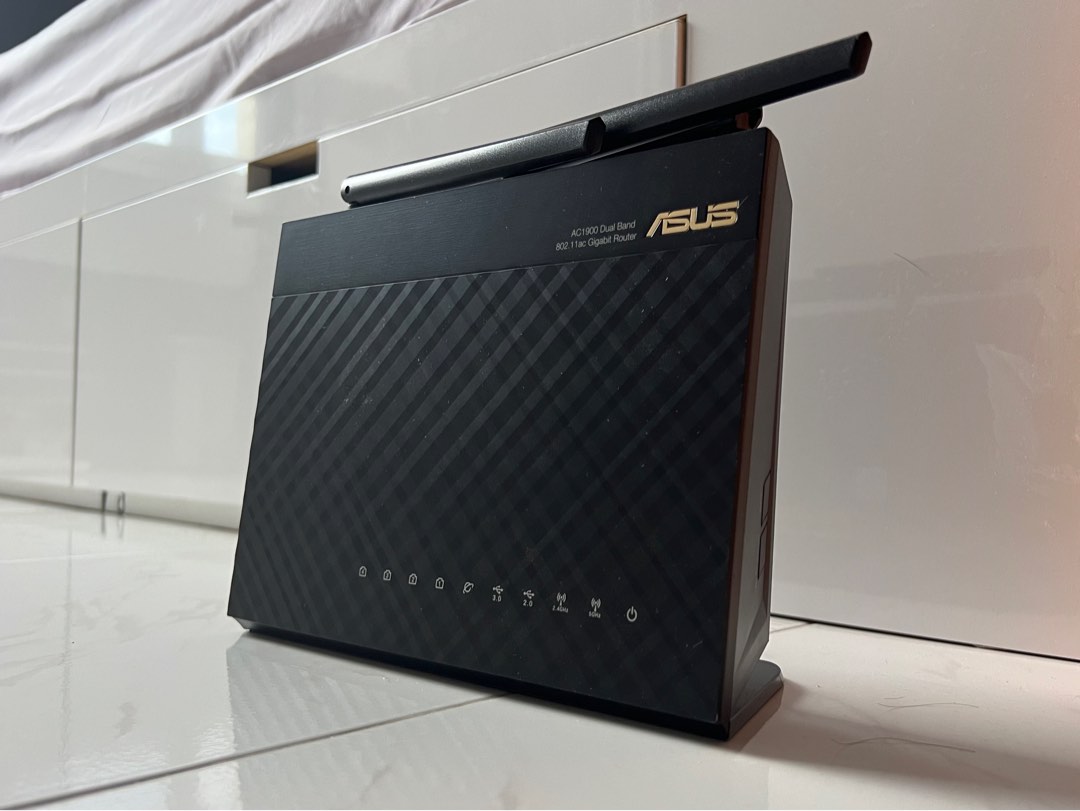 Asus RT-AC68U, Computers & Tech, Parts & Accessories, Networking on ...