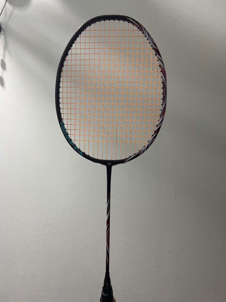 Badminton racket / Badminton bat/ Yonex 100zz, Sports Equipment, Sports ...
