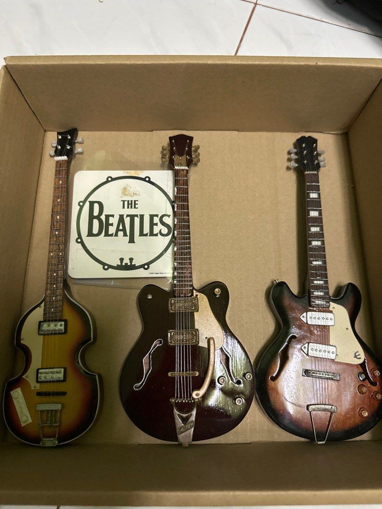 Beatles Mini Guitars Set, Hobbies & Toys, Collectibles & Memorabilia ...