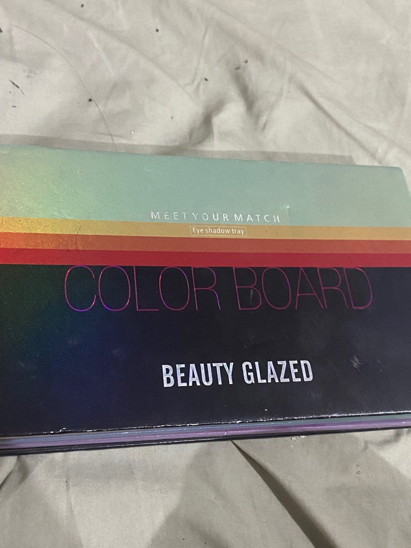 Beauty Glazed Color Board Eyeshadow Palette on Carousell