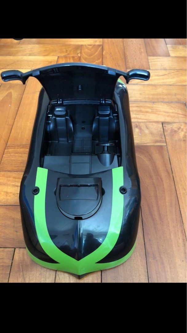 Ben 10 car, Hobbies & Toys, Toys & Games on Carousell