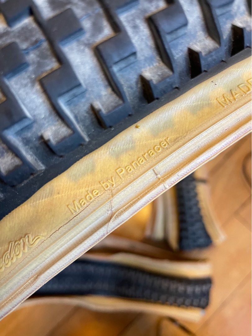 Bruce Gordon Rock n’ Road 650 x 43b tire, Sports Equipment, Bicycles ...