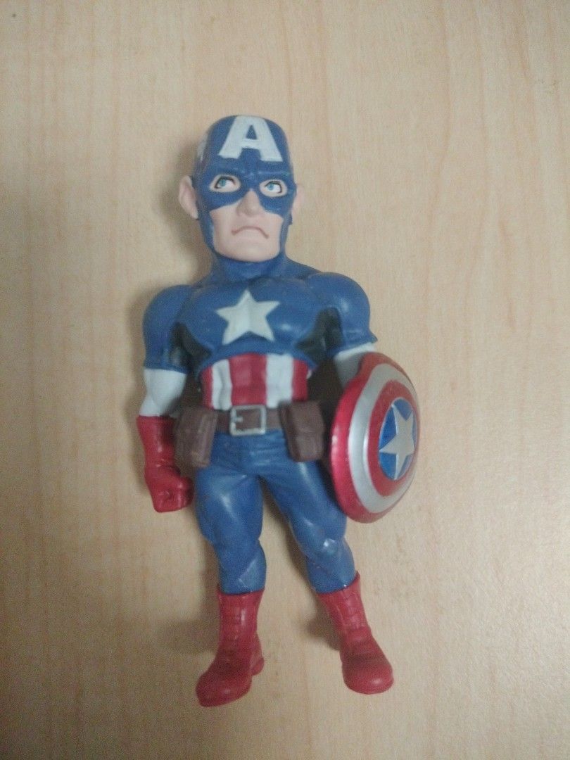 Captain America Mini figurine statue, Hobbies & Toys, Memorabilia ...