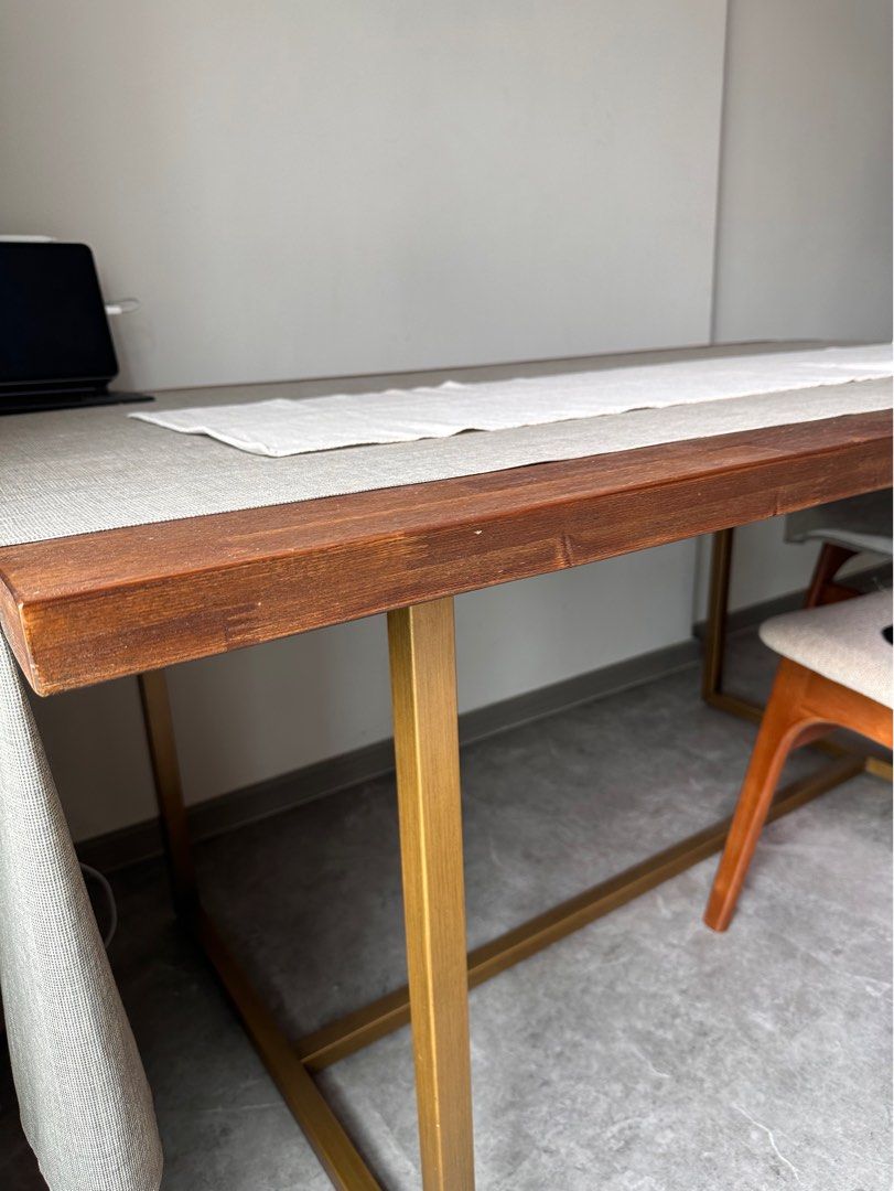 Castlery Hudson Dining Table Solid Acacia Wood in 160cm x 90cm ...