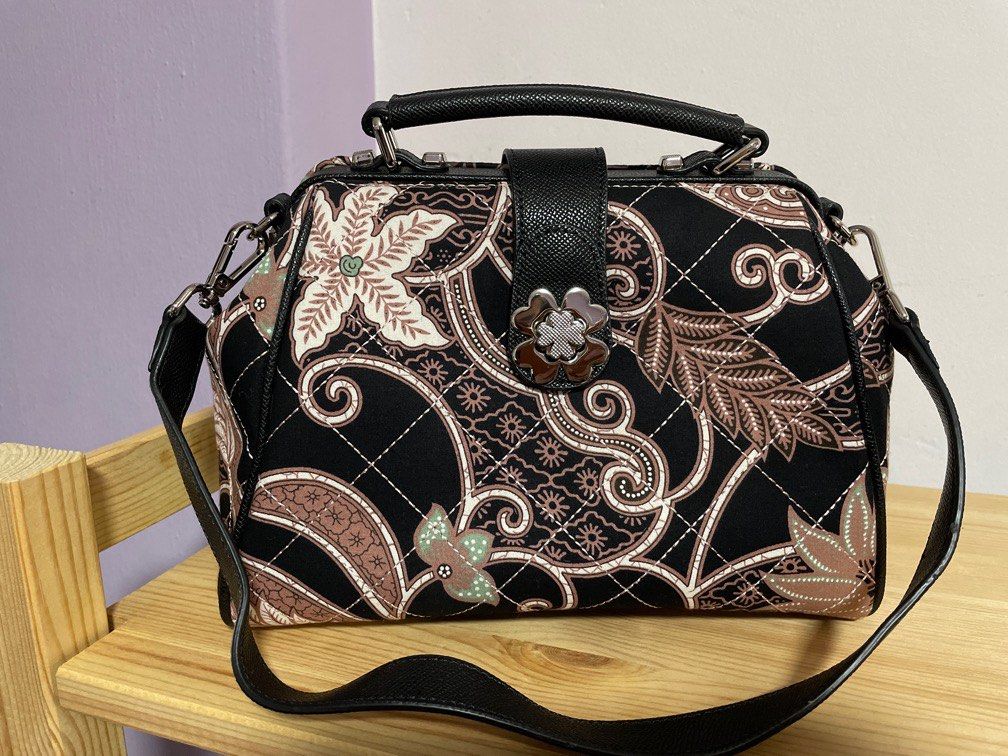 CFOB Batik Charis Bag, Women's Fashion, Bags & Wallets, Shoulder Bags ...