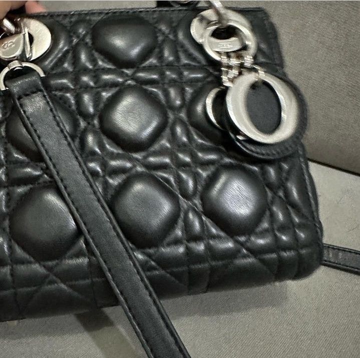 CHRISTIAN DIOR MADE IN ITALY FULL KULIT ASLI, Fesyen Wanita, Tas ...