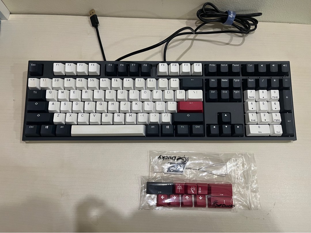 Ducky One 2 Tuxedo - Silent Red, Computers & Tech, Parts & Accessories ...