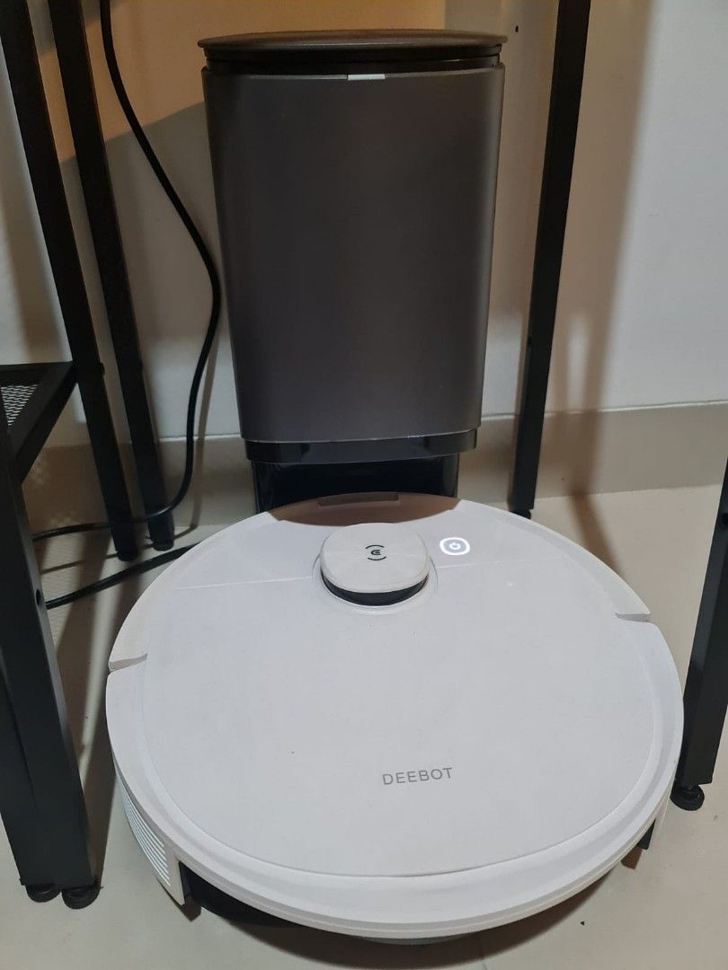 Ecovacs Deebot N8 Pro dan Auto Empty Station, Elektronik, Lainnya di Carousell