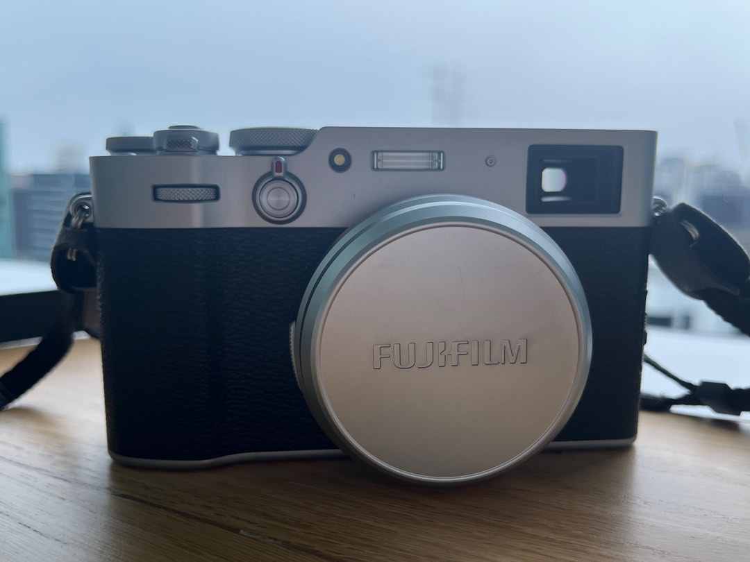 Fujifilm X100v (Silver), Photography, Cameras on Carousell