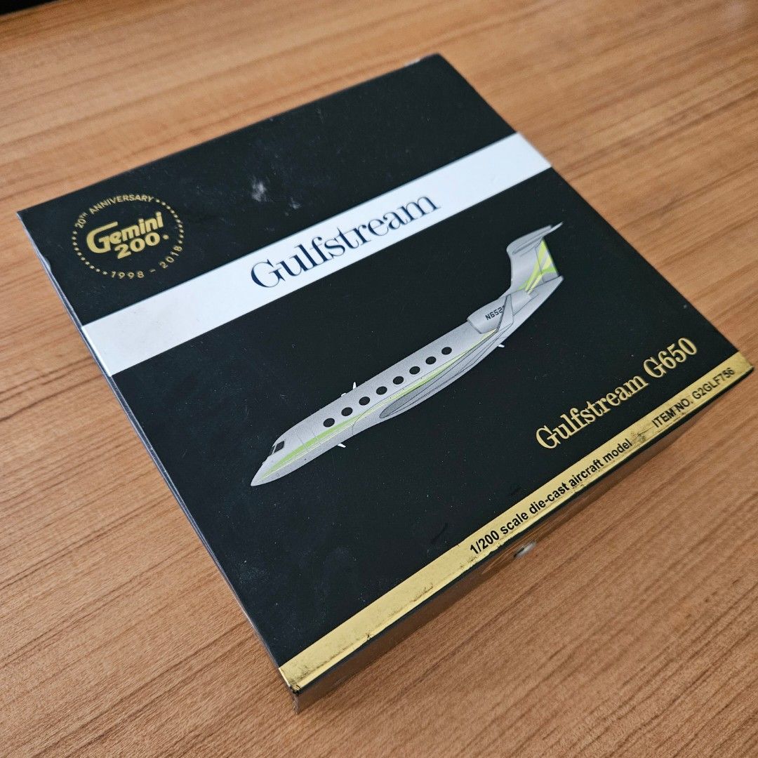 Gemini 200 Gulfstream 1/200 scale aircraft model, Hobbies & Toys, Toys ...