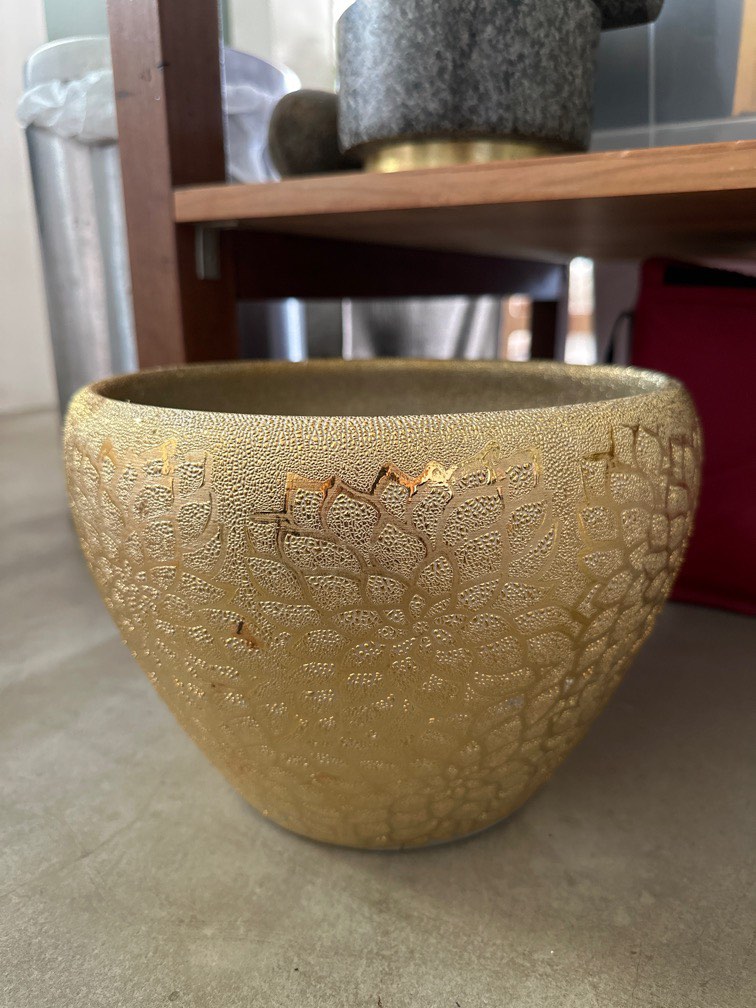 Gold flower pot, Furniture & Home Living, Gardening, Pots & Planters on ...