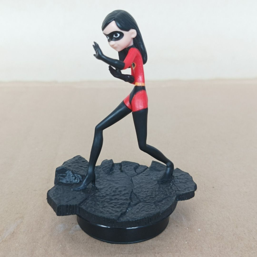 Golden Link Disney Pixar Incredible Mrs. Incredible / Elastigir PVC ...