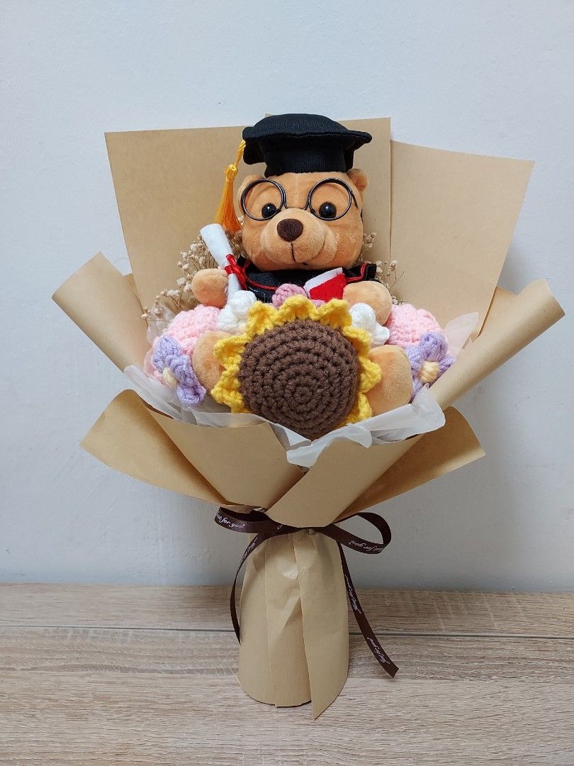 Graduation Crochet Bouquet, Hobbies & Toys, Stationery & Craft, Flowers ...