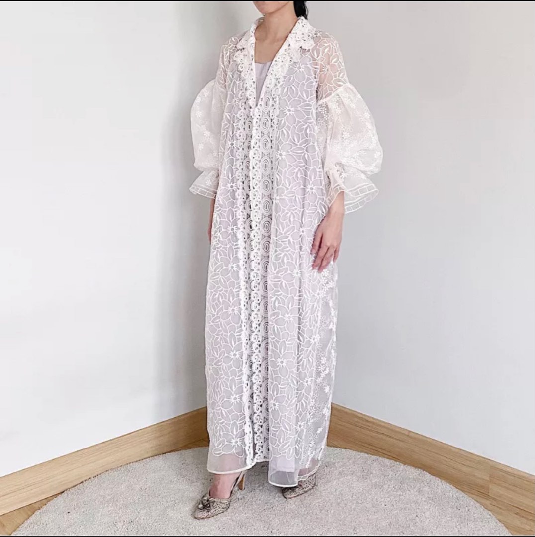 HANYA PENYEWAAN Kembang Outer in Broken White by Kina Atelier (Inner ... HANYA PENYEWAAN Kembang Outer in Broken White by Kina Atelier (Inner ...