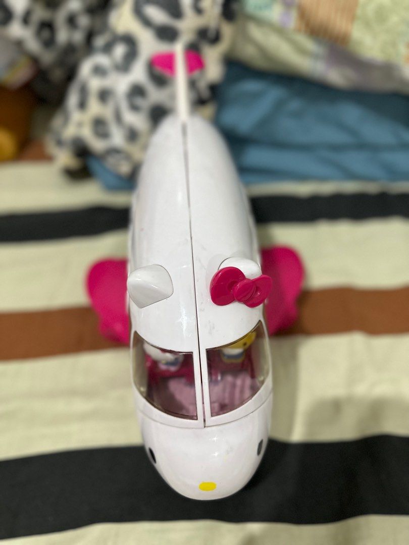 Hello Kitty Airplane, Babies & Kids, Infant Playtime on Carousell