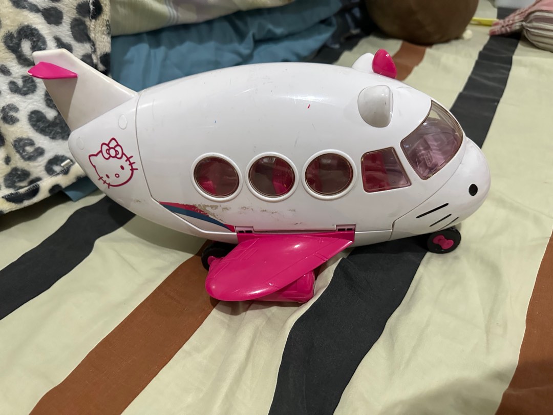Hello Kitty Airplane, Babies & Kids, Infant Playtime on Carousell