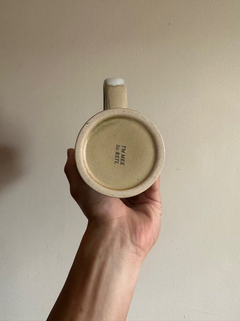 Hobbiton The Green Dragon Mug LOTR, Furniture & Home Living ...