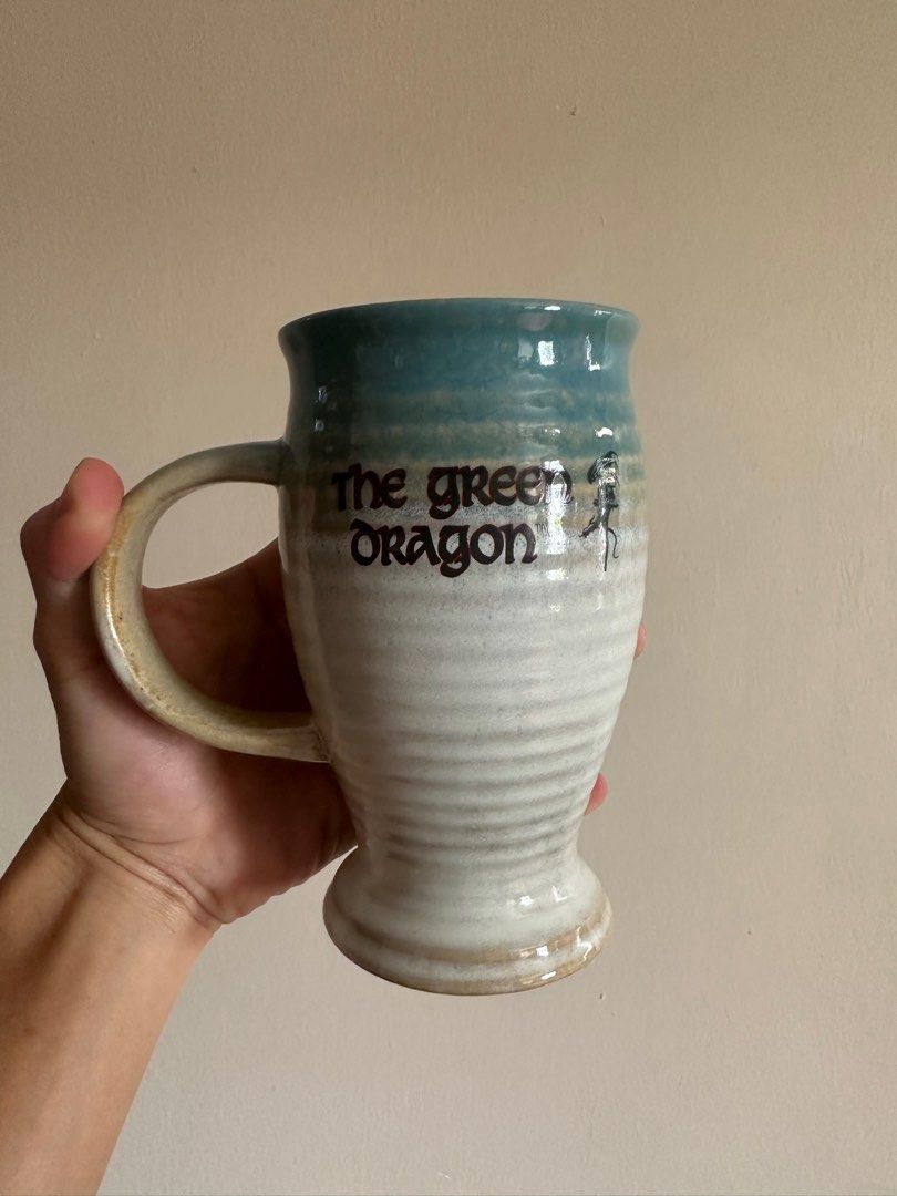 Hobbiton The Green Dragon Mug LOTR, Furniture & Home Living ...
