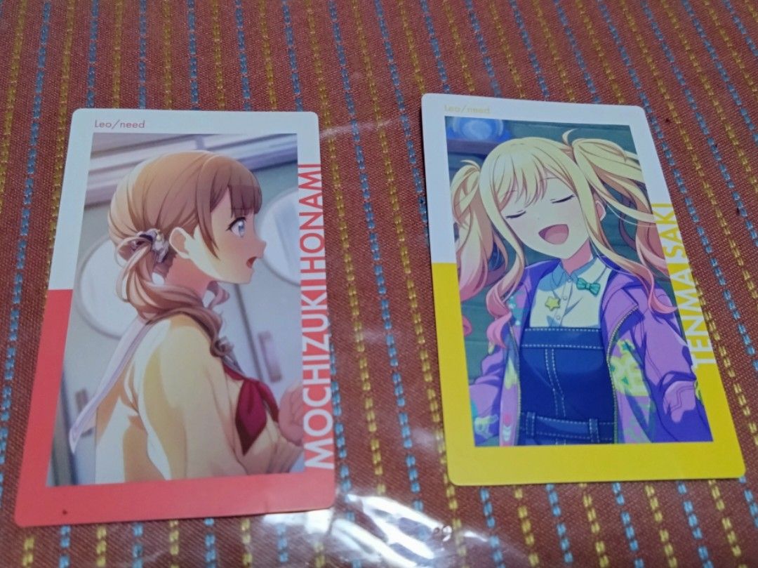 Honami Mochizuki and Saki Tenma Wafer Cards (Hatsune Miku/Project Sekai ...