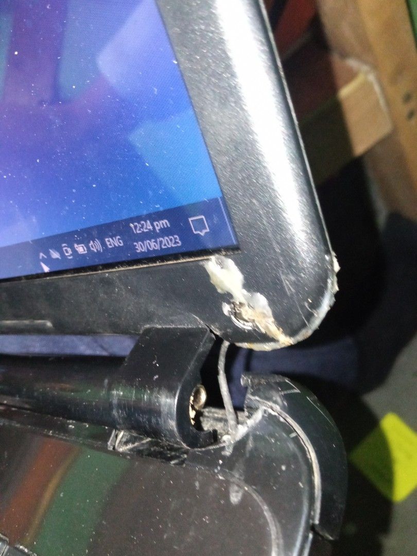 HP Laptop with Defect broken partss for sale on Carousell