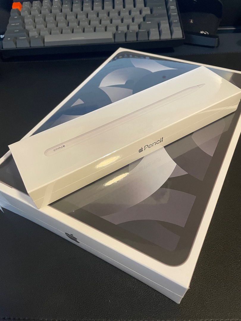 iPad Air 5 with apple pencil gen 2 bundle, Mobile Phones & Gadgets ...