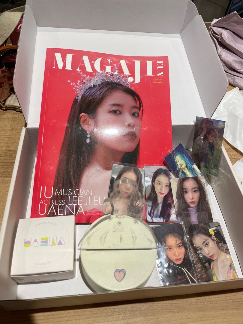 IU Uaena 4th Generation (2021) Fanclub Fan Kit, Hobbies & Toys, Memorabilia & Collectibles, K ...