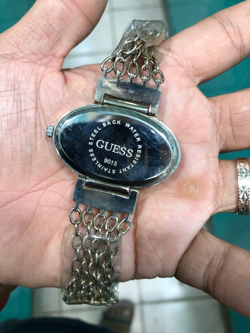 jam tangan guess quartz elegant klasik, Fesyen Wanita, Jam Tangan di ...