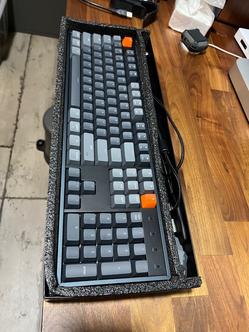 Keychron K10 Alu, RGB, hot swap, Computers & Tech, Parts & Accessories ...