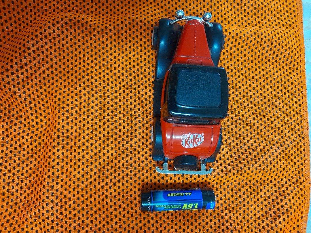 Kit Kat : cars, Hobbies & Toys, Collectibles & Memorabilia, Vintage ...