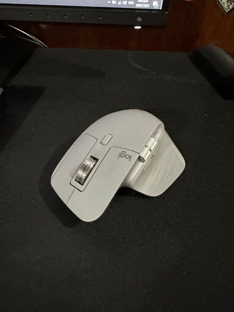 Logitech MX Master 3 (original, 2 months used), Computers & Tech, Parts ...