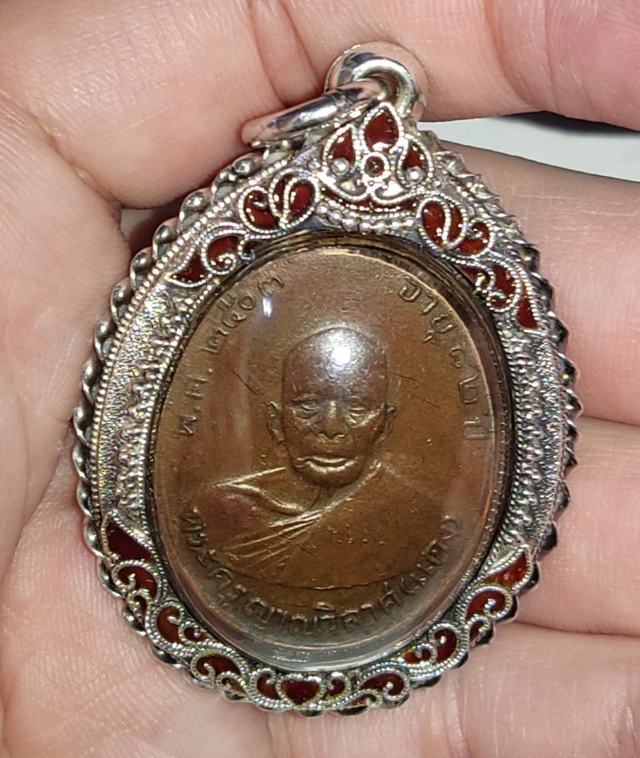 Luang Phor Daeng amulet set Wat Khao Bandai It, Hobbies & Toys ...