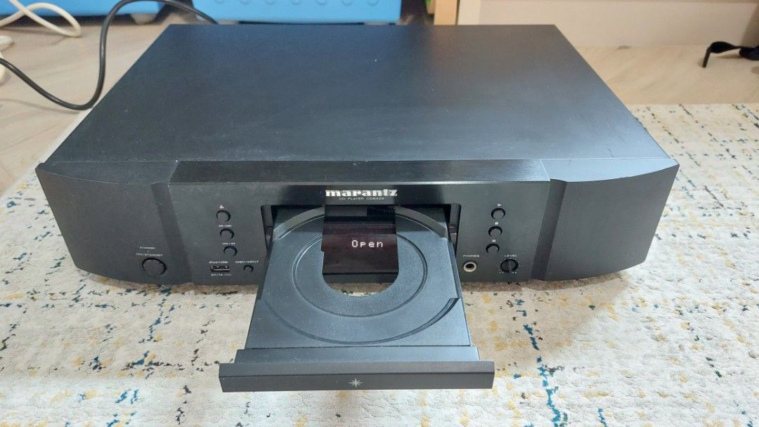 Marantz CD 6004 CD player, Audio, Other Audio Equipment on Carousell