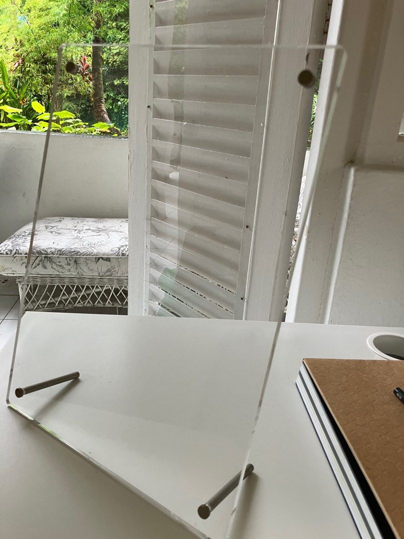 Muji frame, Furniture & Home Living, Home Decor, Frames & Pictures on ...