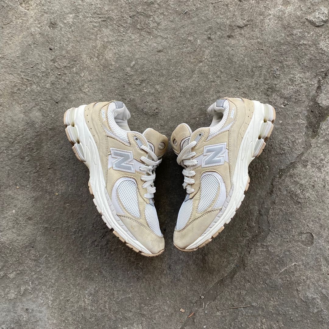 New Balance 2002r Ivory, Women's Fashion, Footwear, Sneakers on Carousell