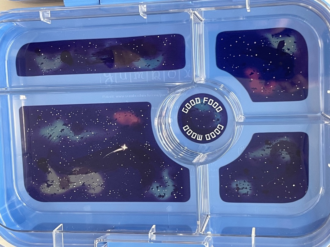 New Yumbox (space tray blue version) (Tapas size), Furniture & Home ...