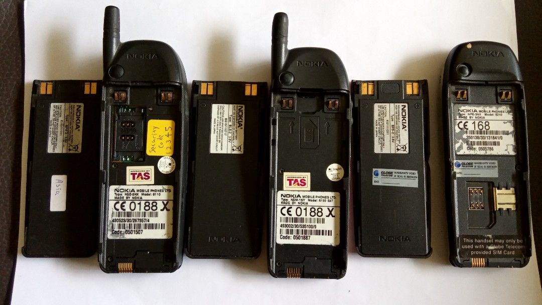 Nokia Collectors Items. 6110, 6150, 6210, 3810, 8110, Liberty, 2110 ...
