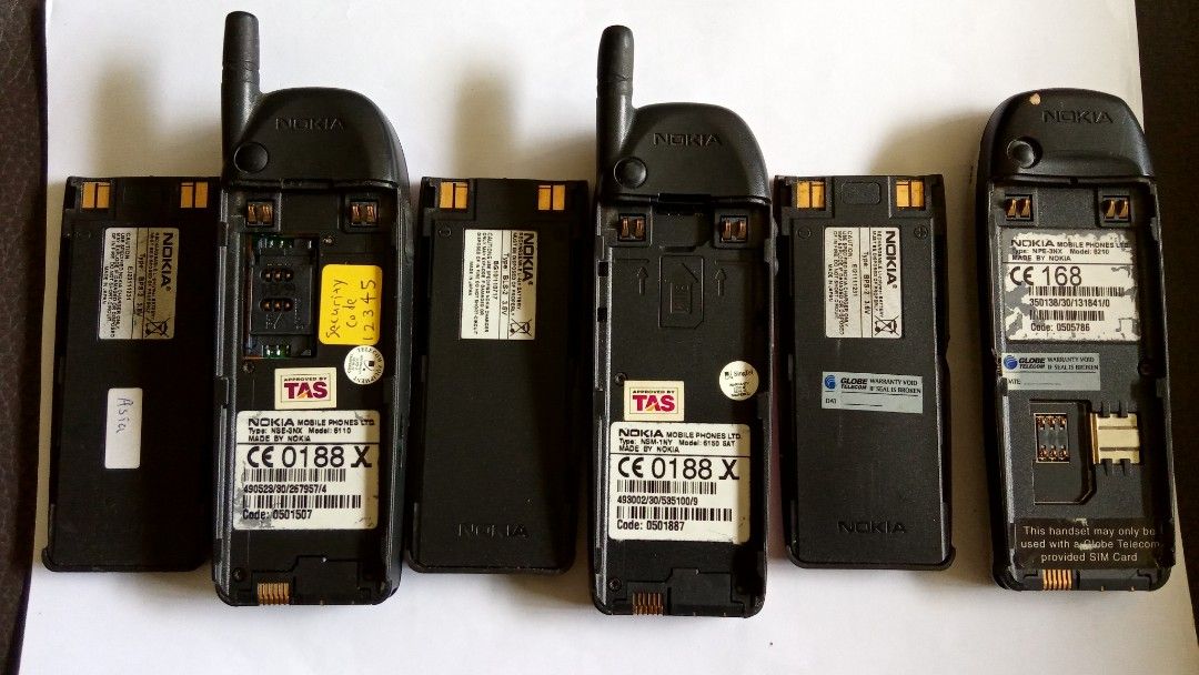 Nokia Collectors Items. 6110, 6150, 6210, 3810, 8110, Liberty, 2110 ...