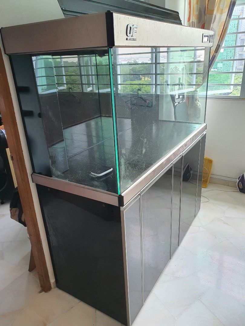 Ocean-Free fish tank with inbuilt full system sump, Pet Supplies, Homes ...