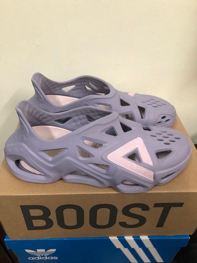 Original Peak Taichi Clog Grey 43 eu on Carousell