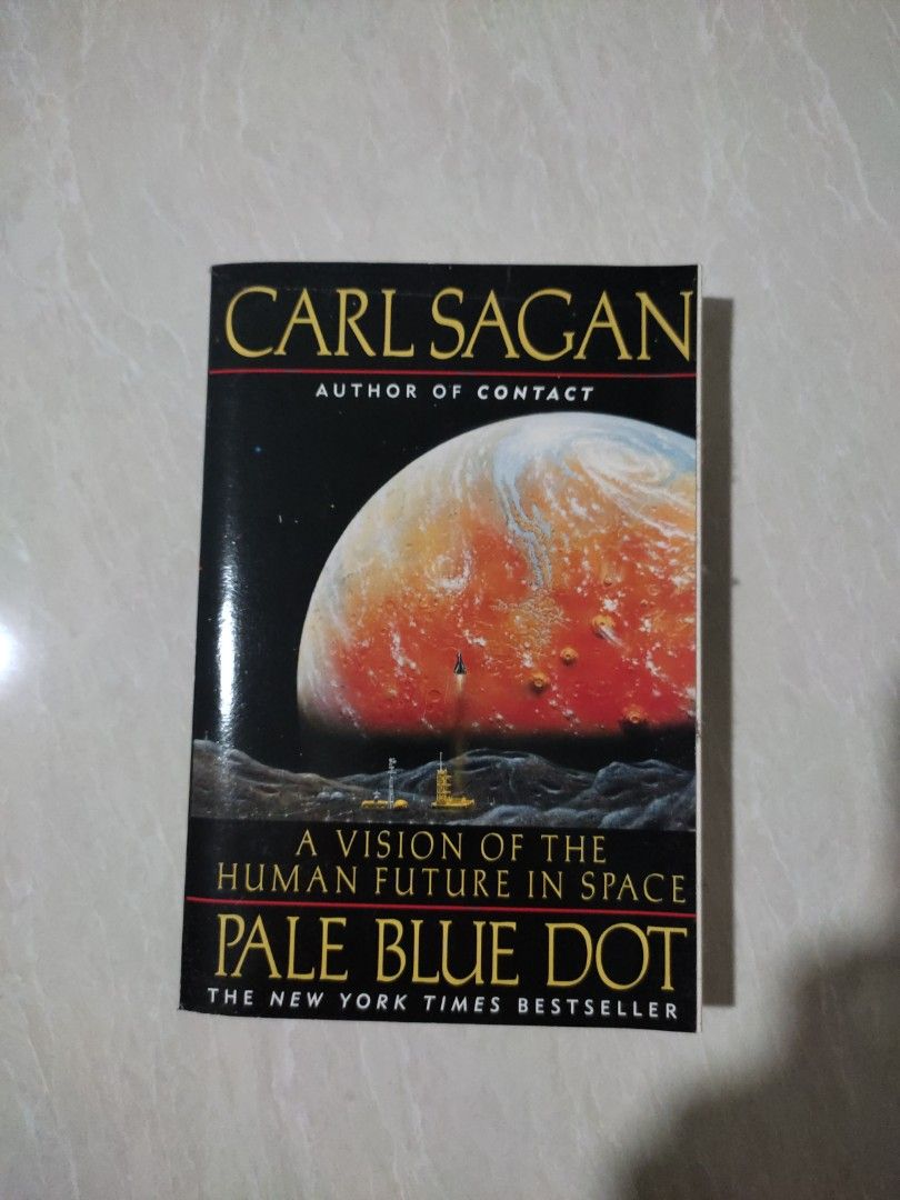 Pale blue dot - Carl Sagan, Hobbies & Toys, Books & Magazines, Fiction ...