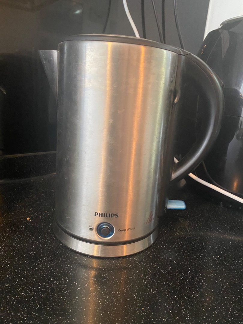 Philips kettle, TV & Home Appliances, Kitchen Appliances, Kettles ...