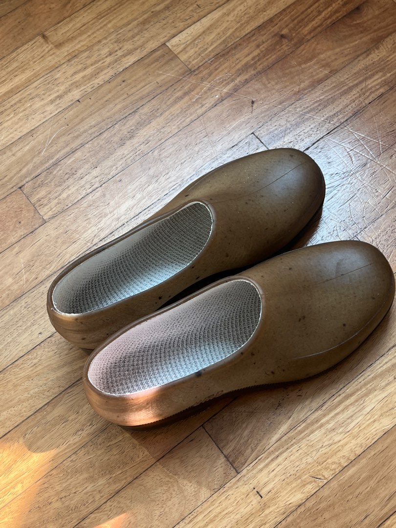 Plasticana Clogs, Women's Fashion, Footwear, Flats & Sandals on Carousell