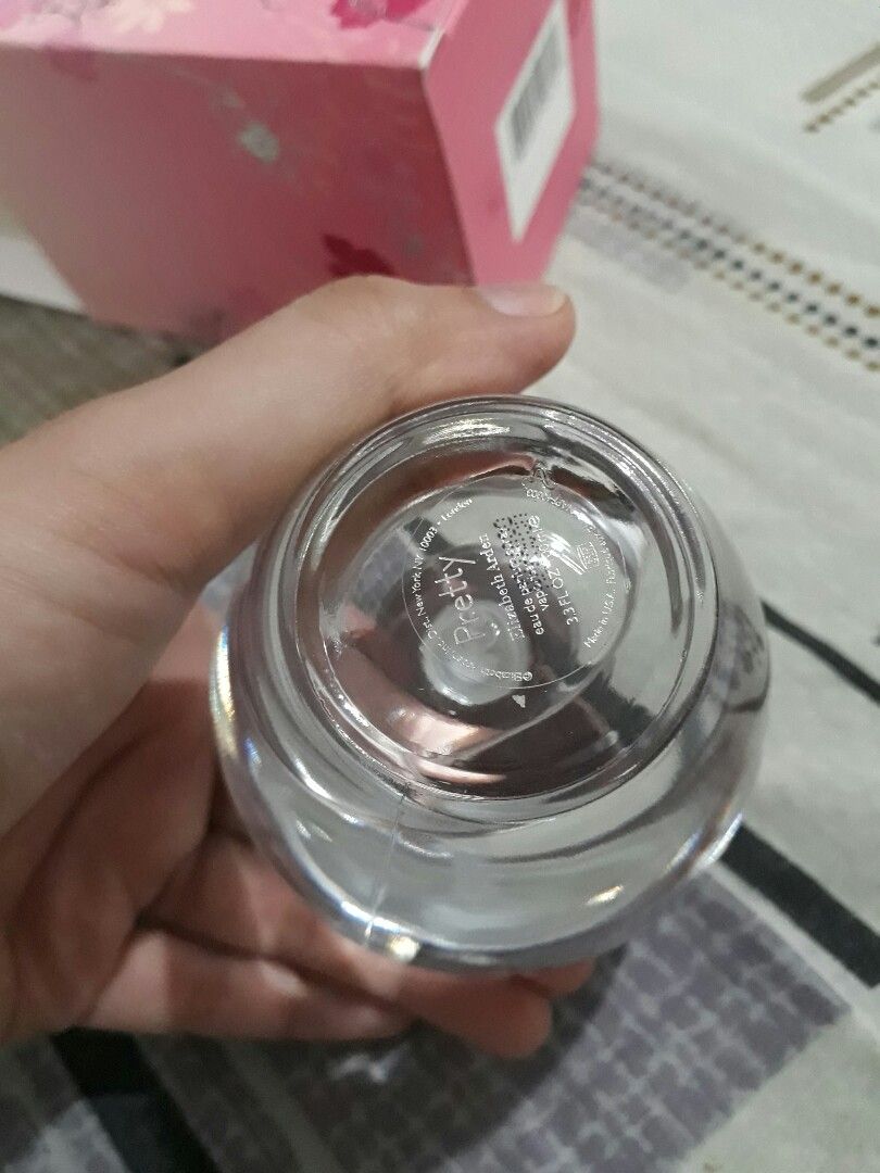 Pretty Elizabeth Arden Eau De Parfum 100ml on Carousell