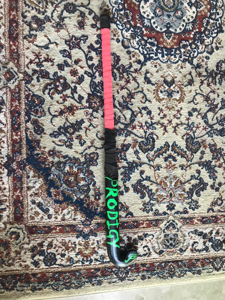 Prodigy killer titan, Sports Equipment, Sports & Games, Racket & Ball ...