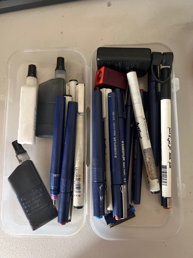 Random Tech Pens on Carousell
