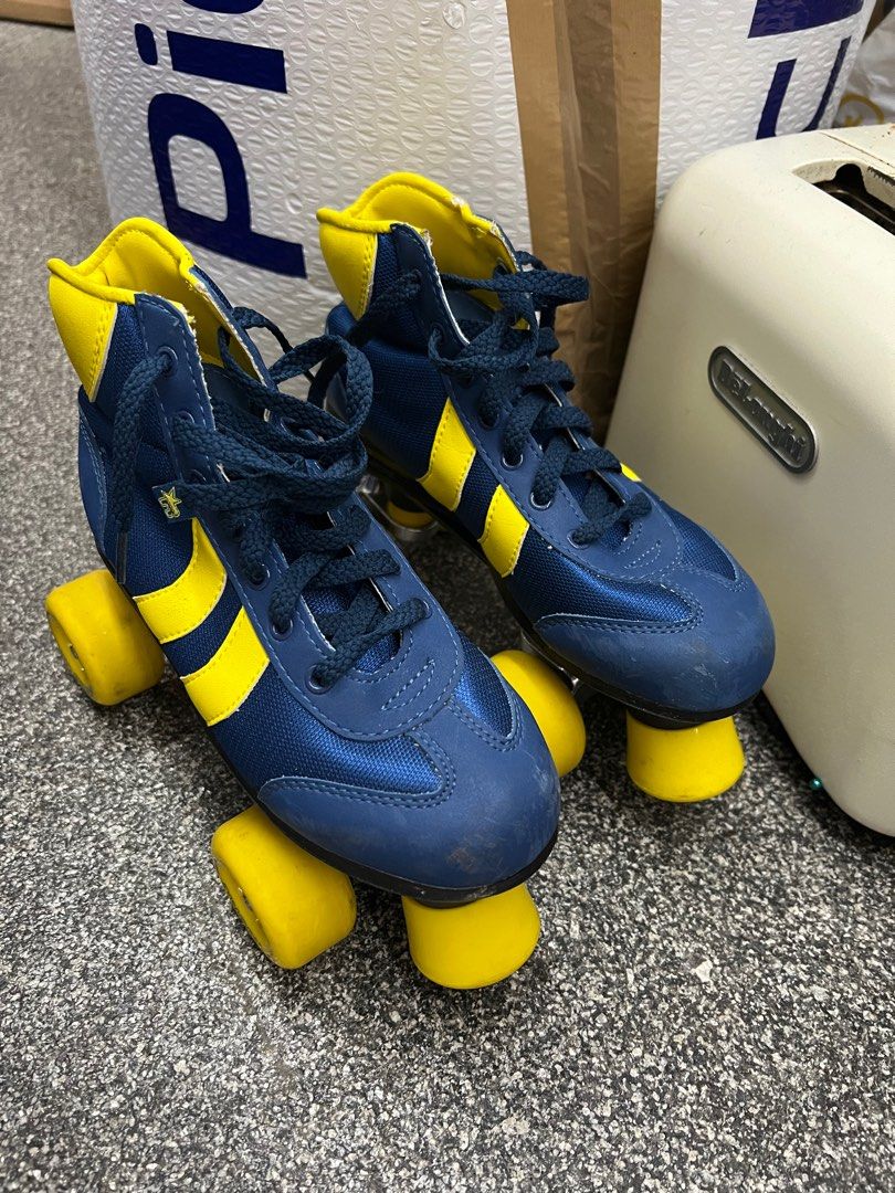 Retro roller boots, Sports Equipment, Other Sports Equipment and ...