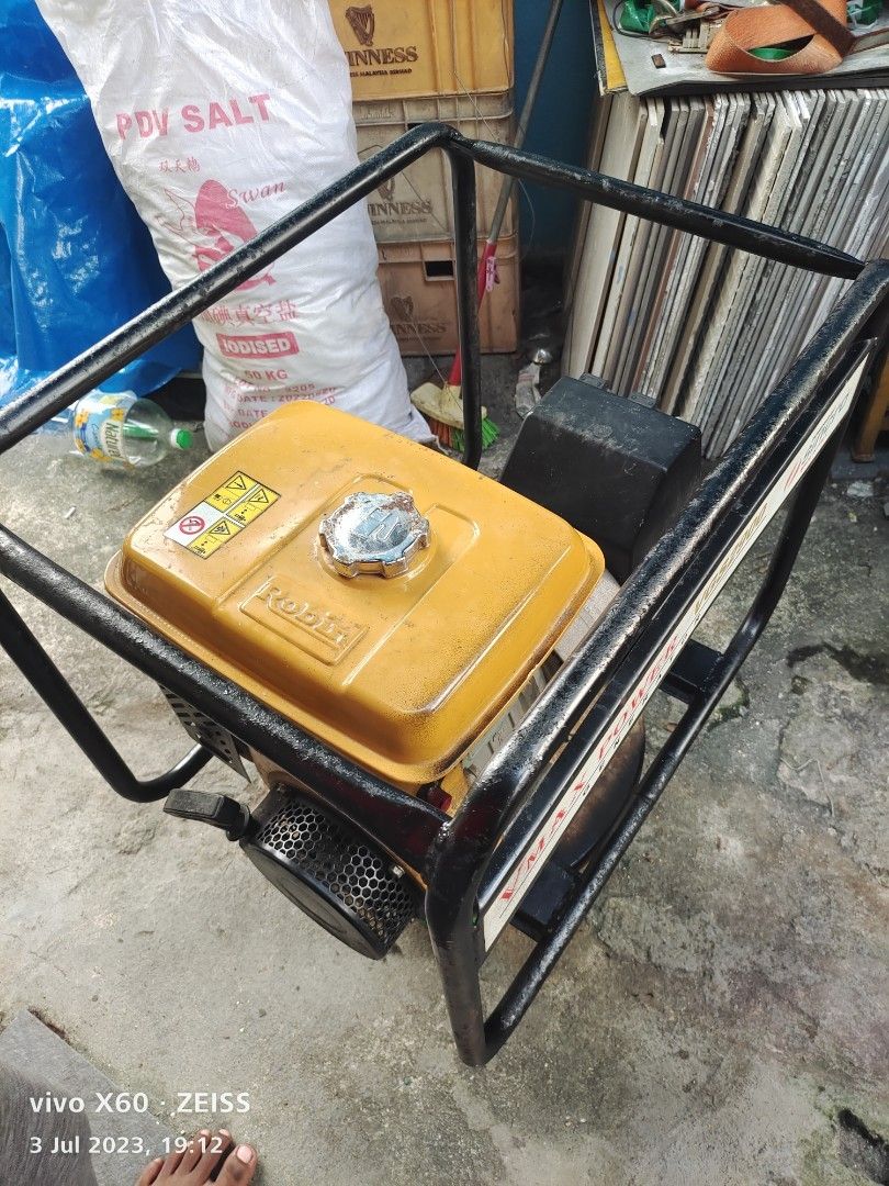 Robin 2.2kva Gasoline Powerful Generator Robin EY20(5HP) C/W SINCRO ...