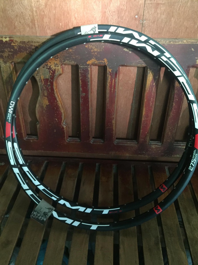 Sagmit rim evo3 32 holes on Carousell