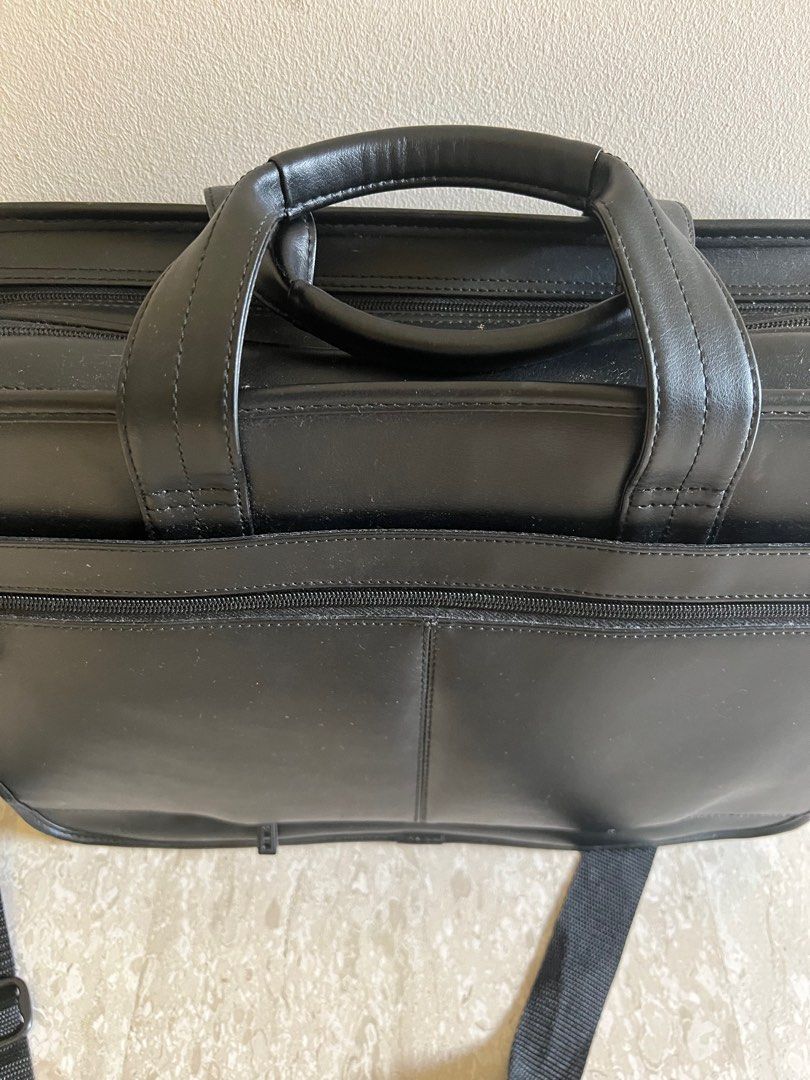 Samsonite Laptop Bag, Men's Fashion, Bags, Briefcases on Carousell